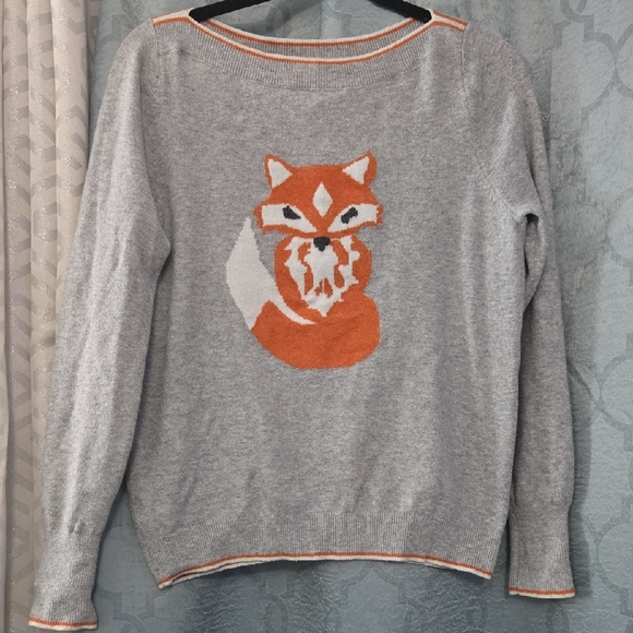 LOFT | Sweaters | Loft Gray Sweater With Orange Fox Design | Poshmark